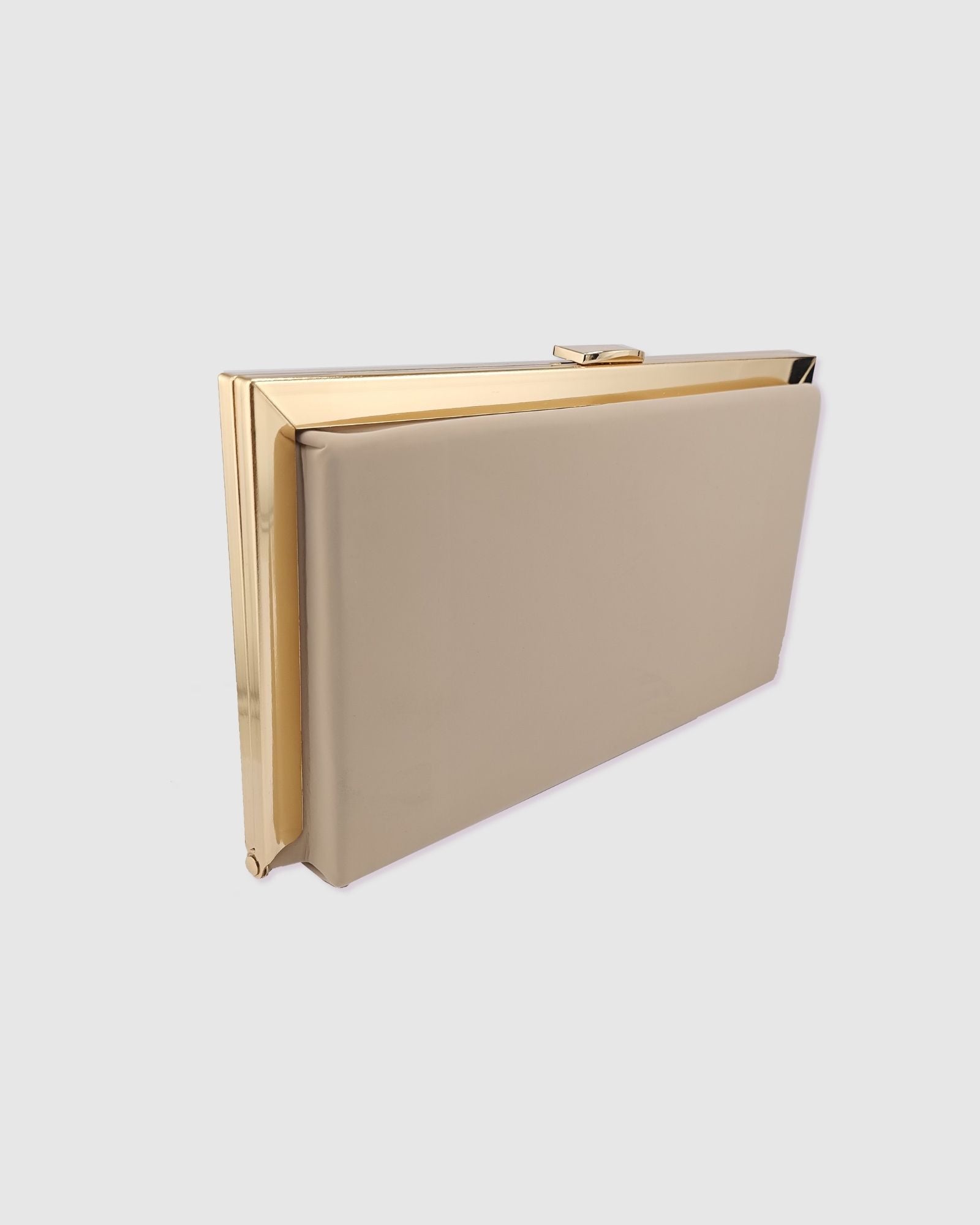 Buy Izoa Shoes, Jewellery, Bags and Accessories Online